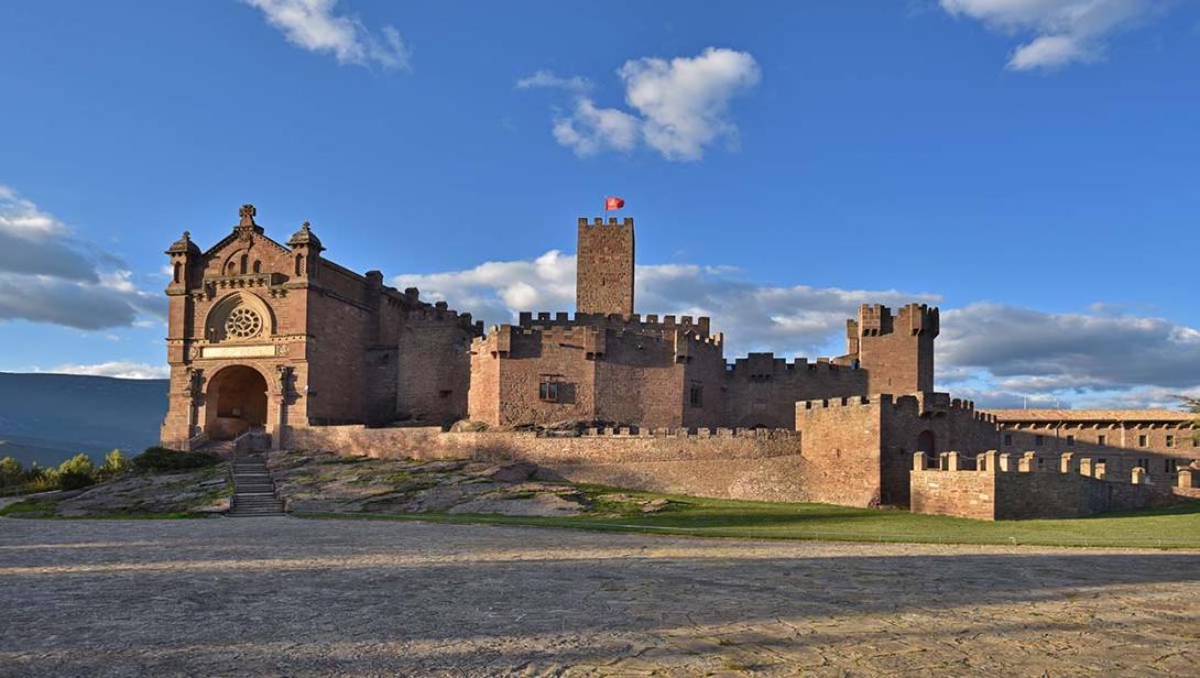 Visita los castillos más espectaculares de España - LonelyPlanet