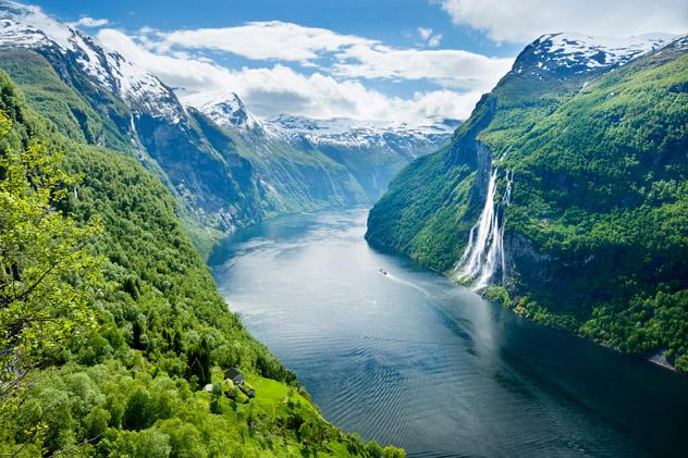 La belleza espectacular de los fiordos de Noruega - LonelyPlanet
